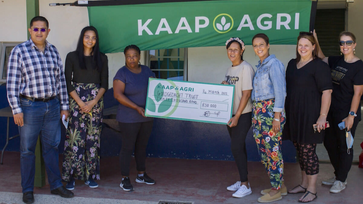 KAL Group - South Africa - Golf Day donation helps to fight hunger